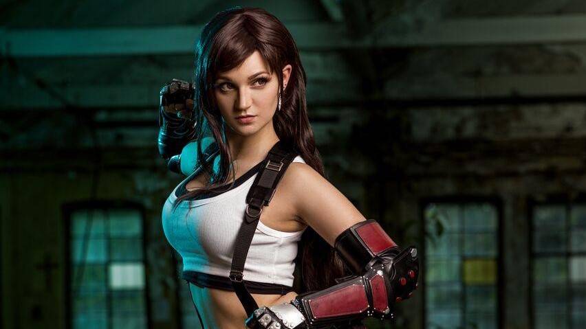 Final Fantasy VII Remake's Tifa Lockhart Comes to Life in New Cosplay