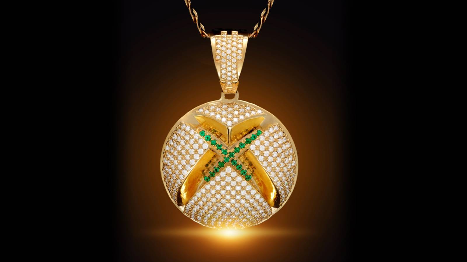 Xbox Collabs With King Ice For a $10,000 14 Karat Solid Gold Necklace