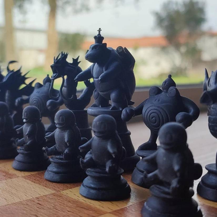 Fan 3D Prints Awesome Pokemon-Themed Chess Sets