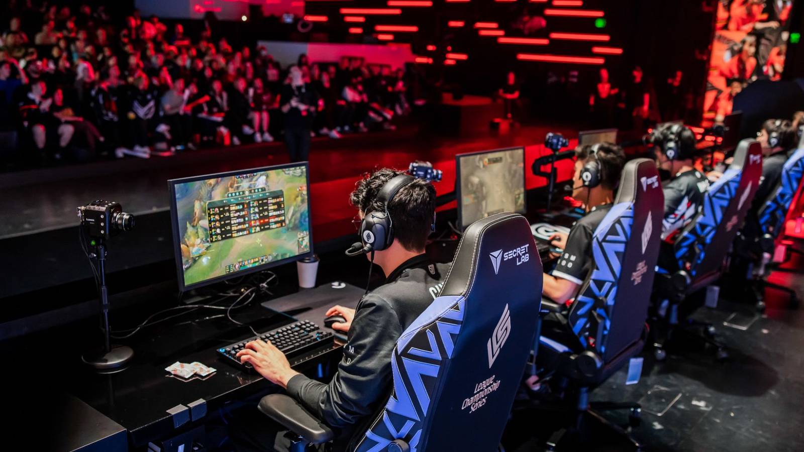 League Of Legends Pro Players Are Staging An Unprecedented Strike